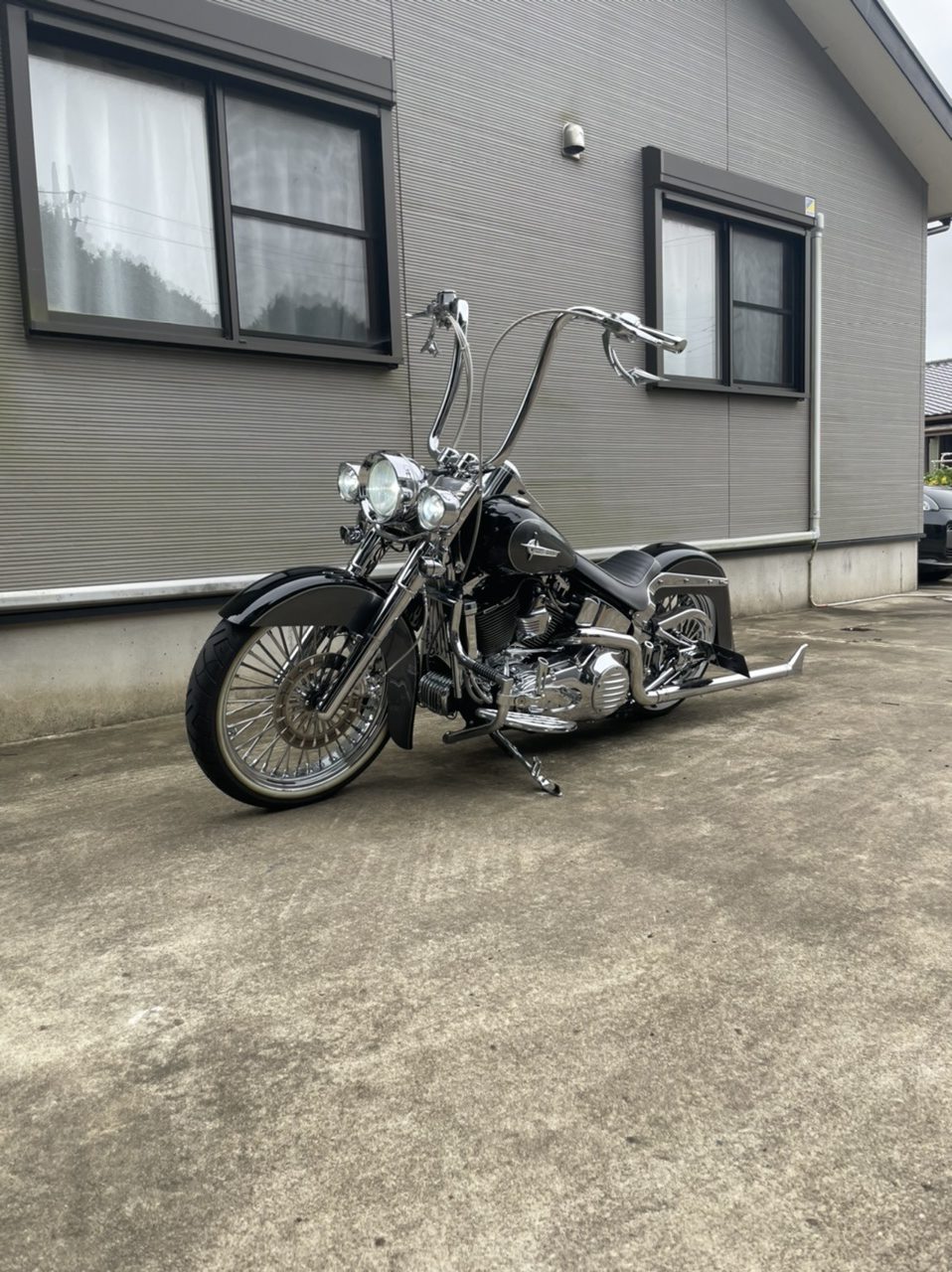 FLSTC - ハーレーカスタムガイド