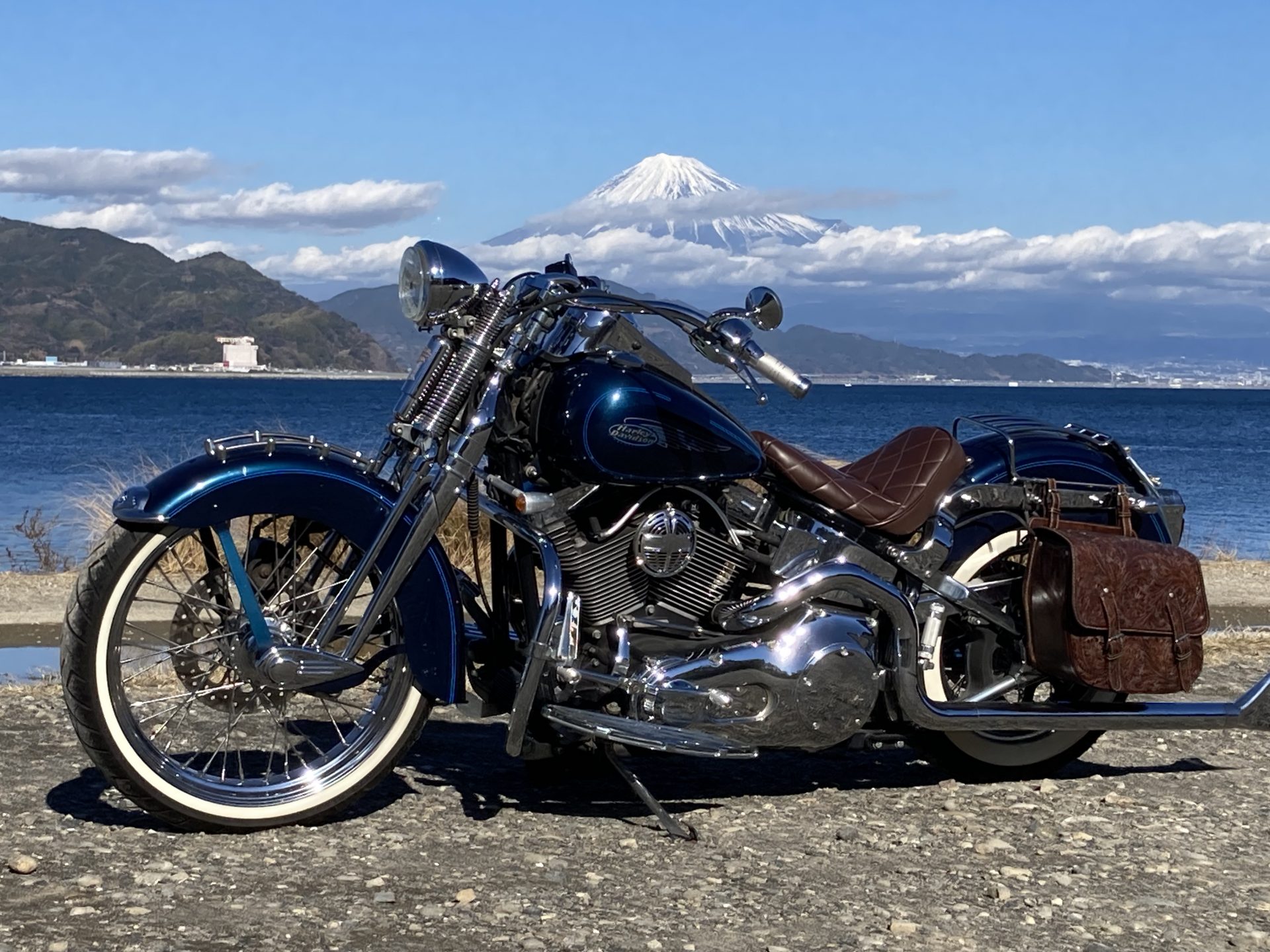 2001 FXSTS TC88 - ハーレーカスタムガイド